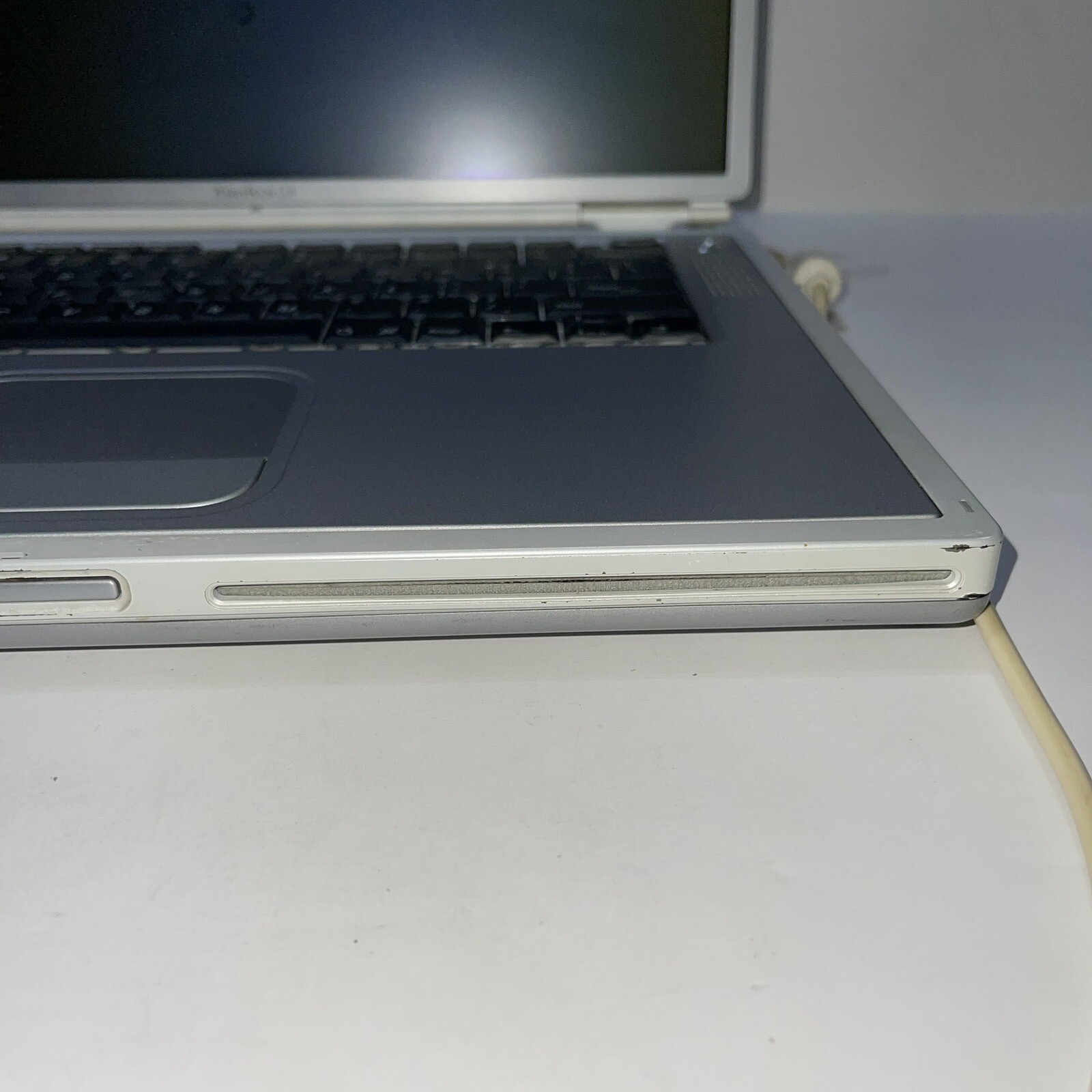 PowerBook G4 Titanium [M8407] - MHz, 512MB RAM, HDD - Mac OS X 10.4.11 ...