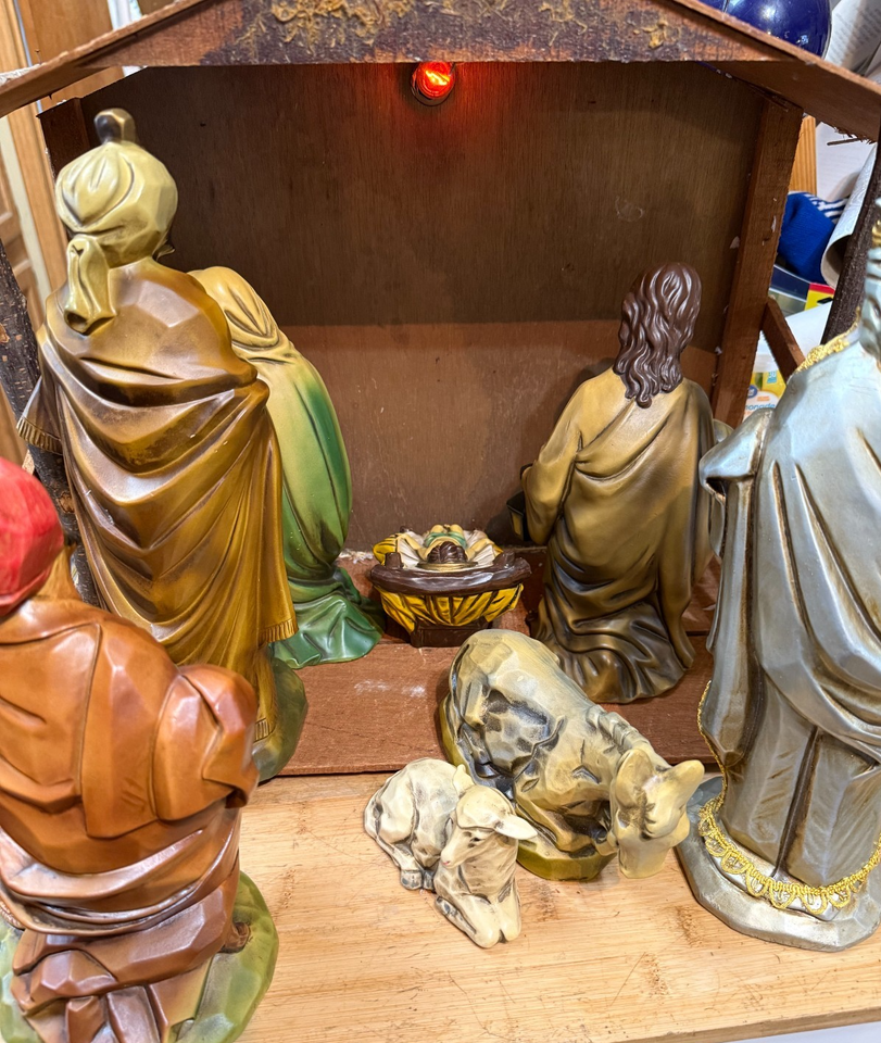 11 Piece Christmas Nativity Manger Large Scale Made In Japan Made In ...