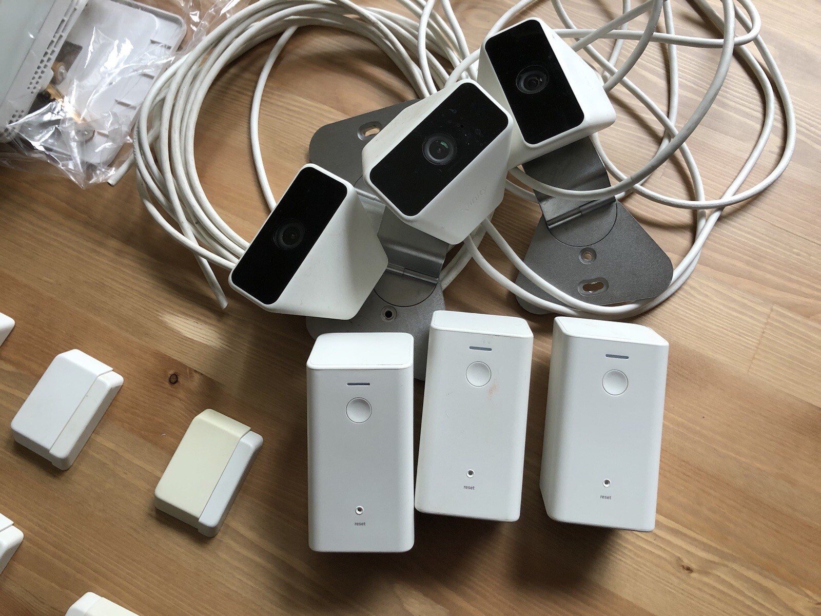 Xfinity Home Security , Touchscreen, Security Cameras, Sensors ...