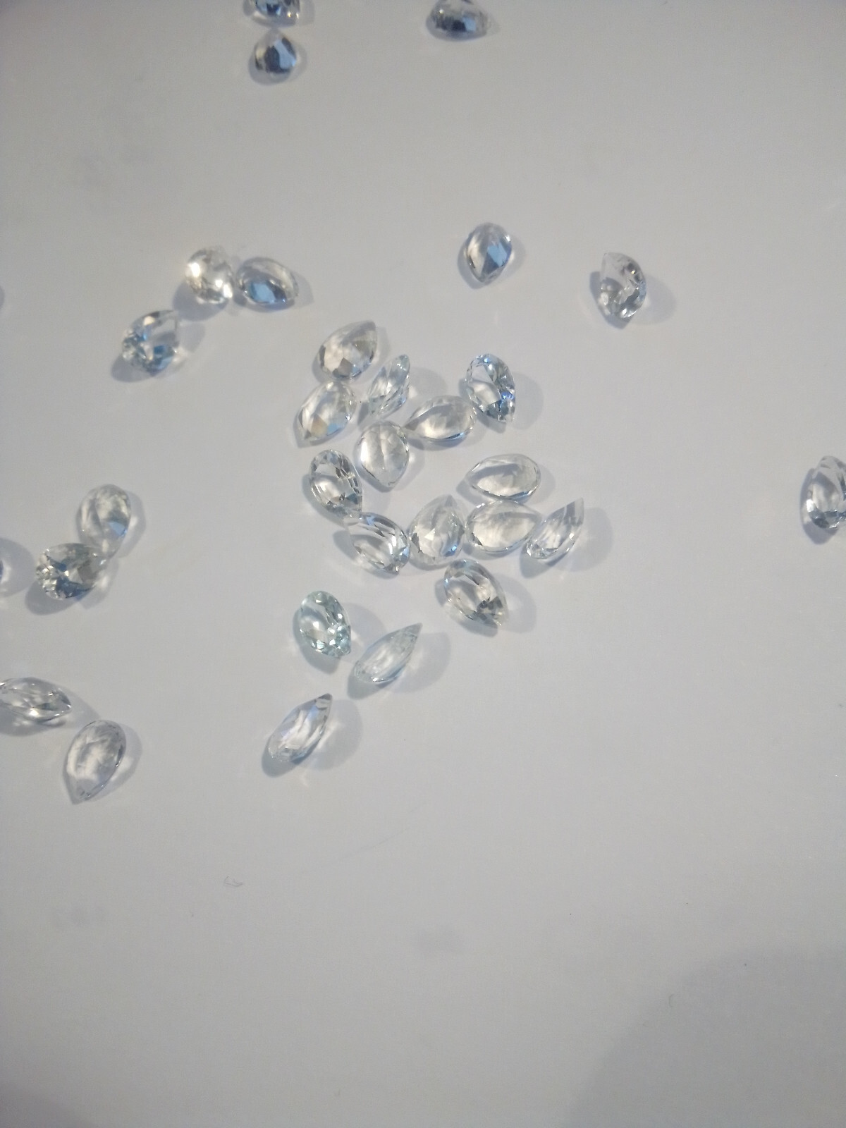 1 einzelner weisser Topas, pear facet geschliffen Birnenschliff ca. 4 x ...