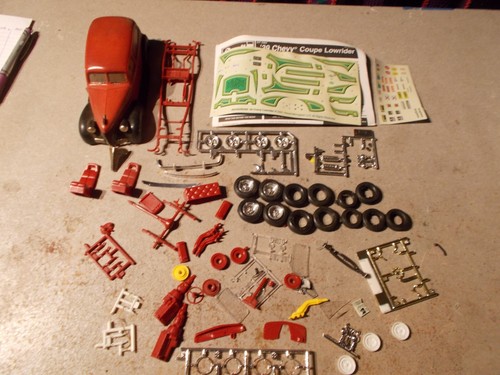 39 chevy sedan, 36,48 fords, Parts only, lots of unused parts, not ...