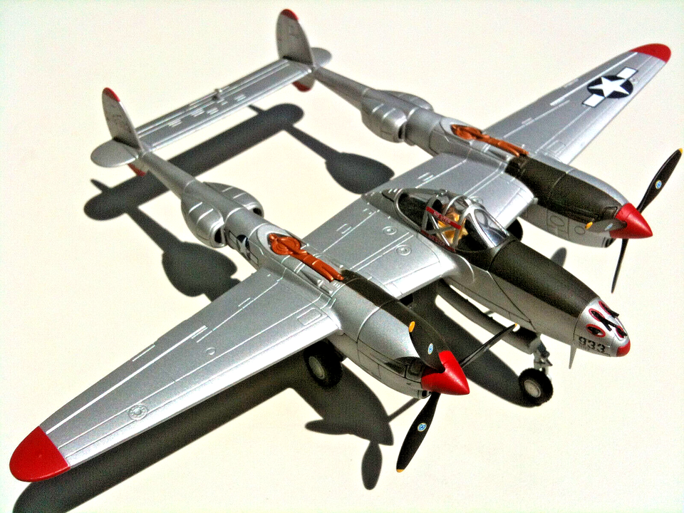 Corgi P-38J Lightning USAAF 49th FG, Marge, Richard Bong, 1942 1:72 ...