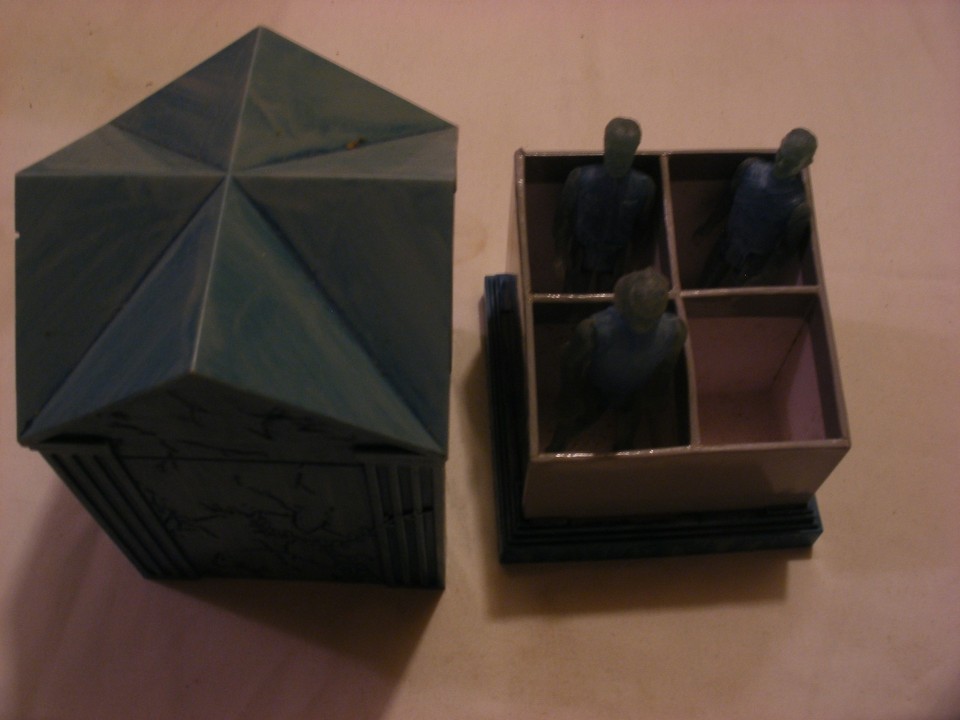 UNIVERSAL MONSTERS HAUNTED CRYPT REACTION FIGURE SET SDCC 2015 FUNKO | eBay