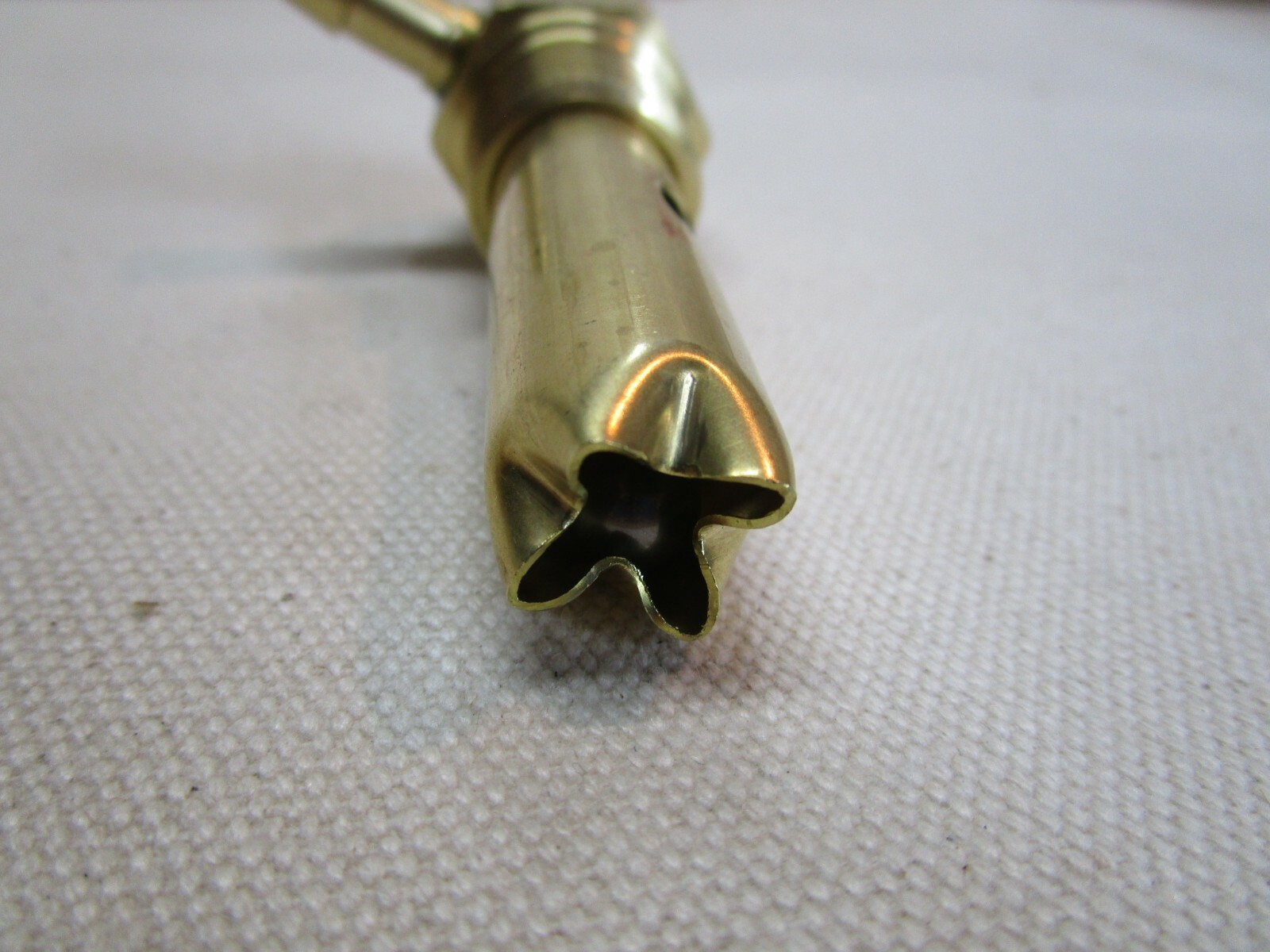 VOLVO 20560284 Brass 1/2" NPTF Fuel Gas Tank ROLLOVER SAFETY VENT VALVE ...