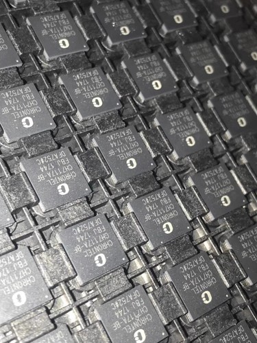 1x CH7117ABF CH7I17A-BF CH71I7A-BF CH7117A-8F CH7117A-BF QFN88 IC Chip ...