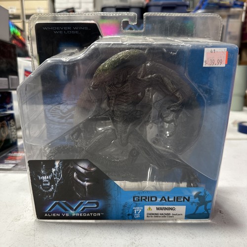 Avp alien vs predator grid alien (h190) | eBay