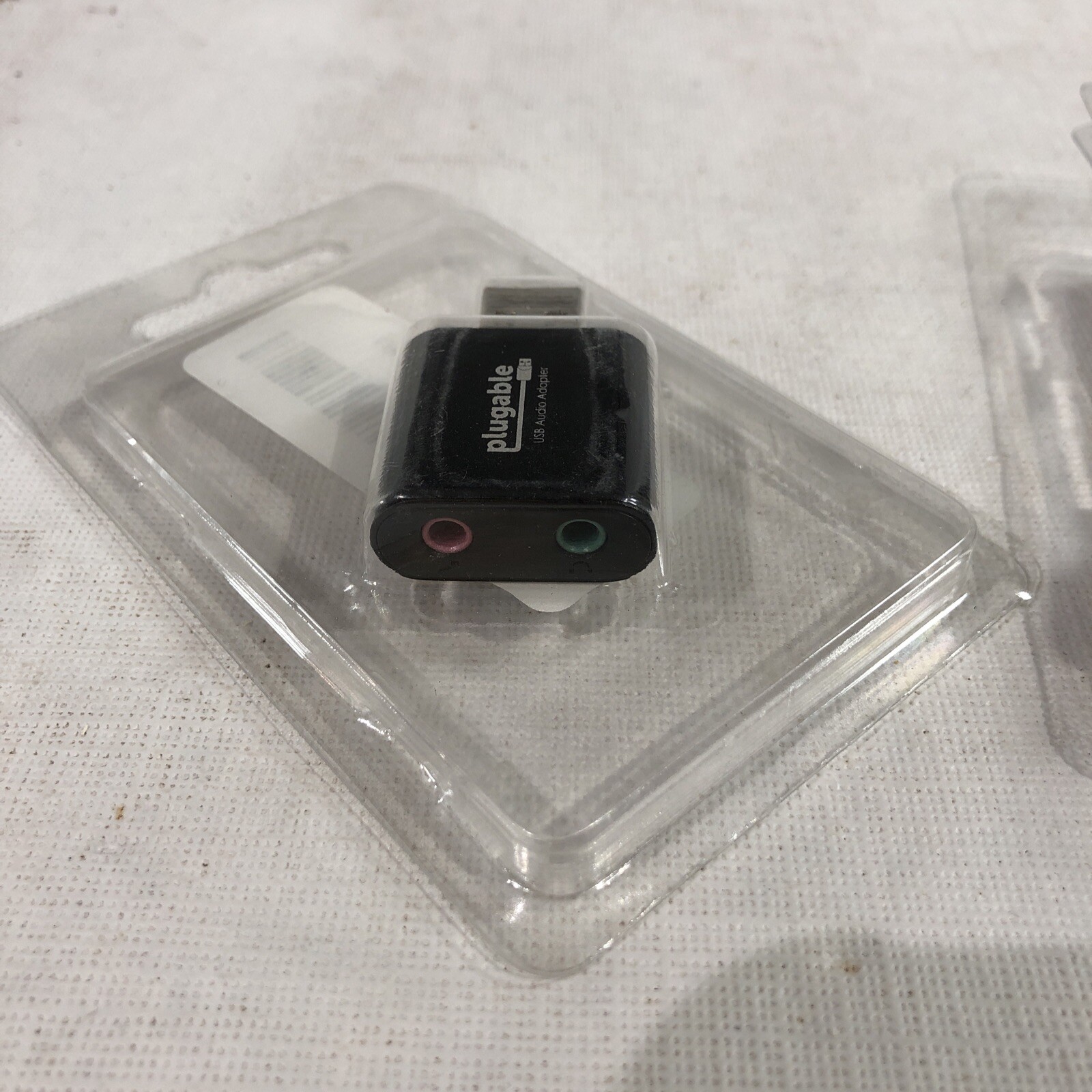 Lot of 2 Plugable USB Audio Adapter W/ 3.5mm Speaker-Headphone ...