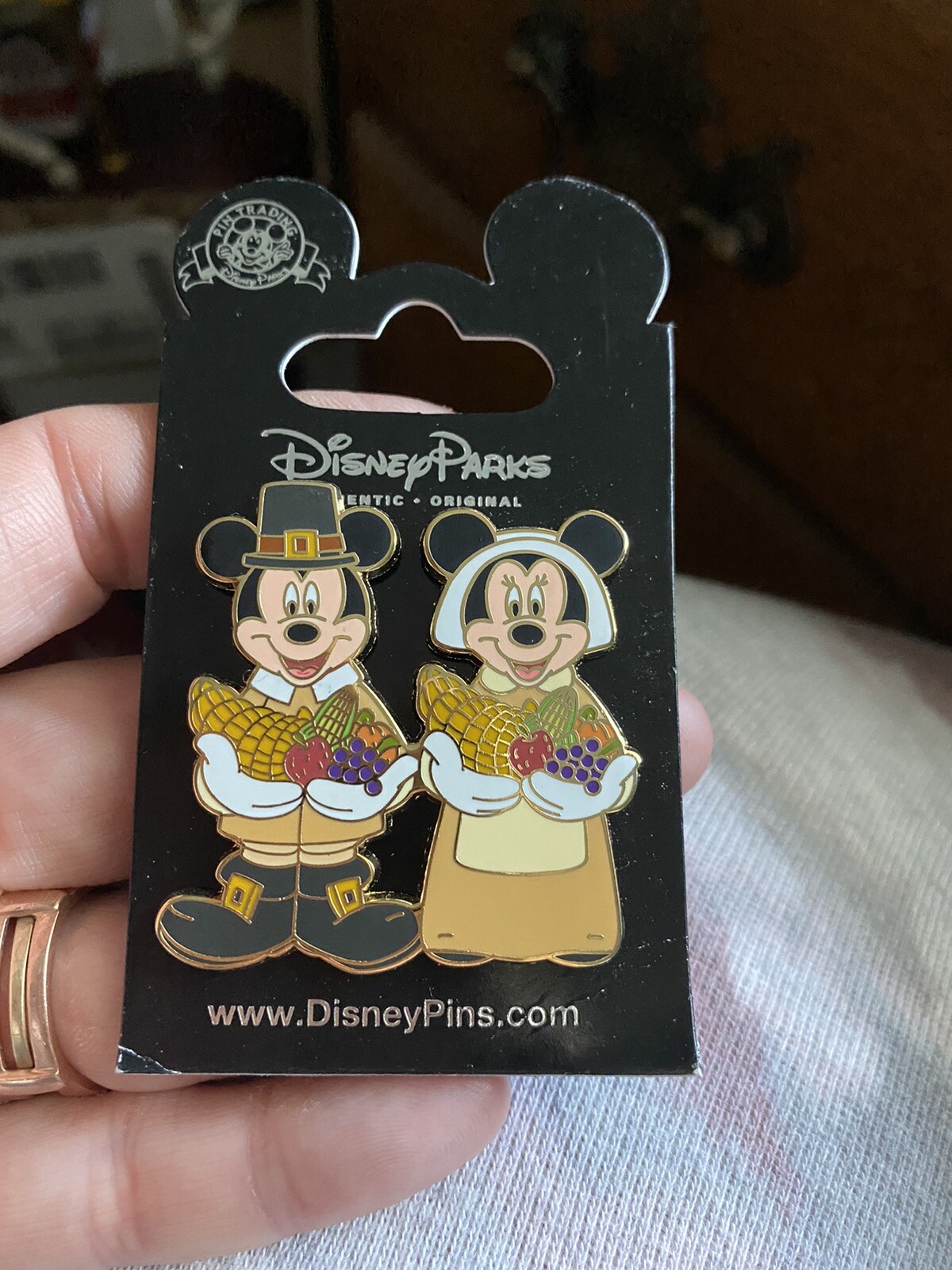 New On Tag 2006 Mickey And Minnie Thanksgiving Pilgrims Disney Trading ...