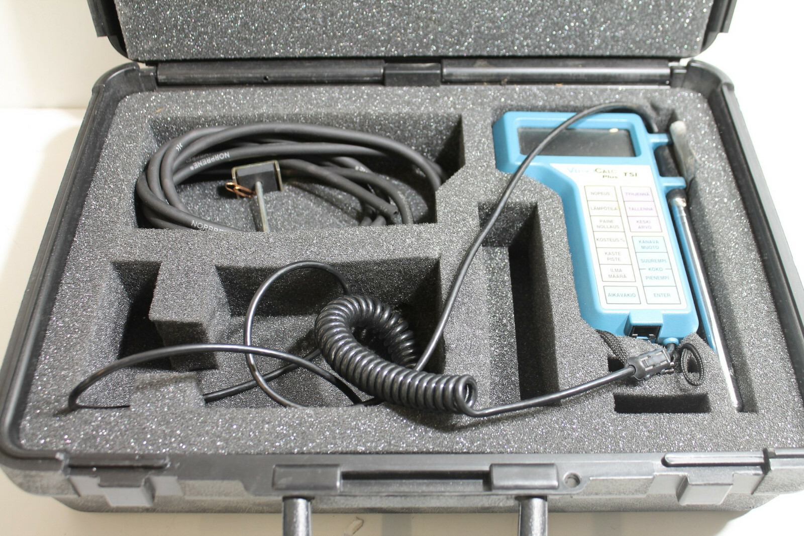 TSI 8388-M-FI VelociCalc Plus Multiparameter Ventilation Meter System ...