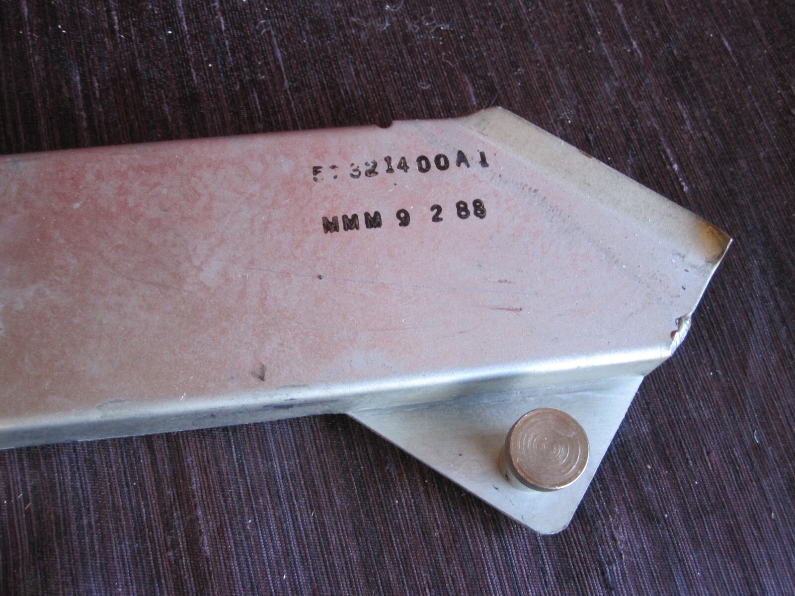 IGT Draw Poker Slant Top Slot Machine REPLACEMENT Coin Reject Chute ...