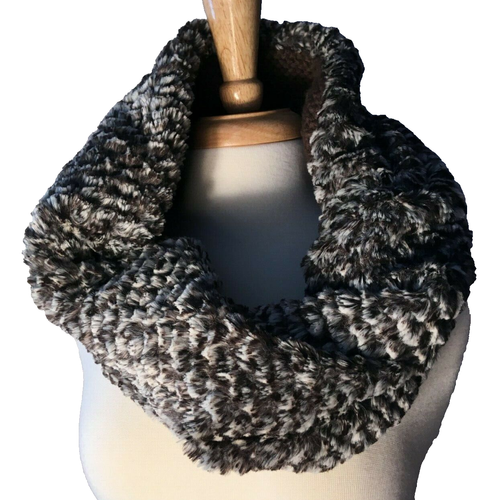 Ann Taylor LOFT Super Soft Plush Faux Fur Infinity Scarf Brown White 12 ...
