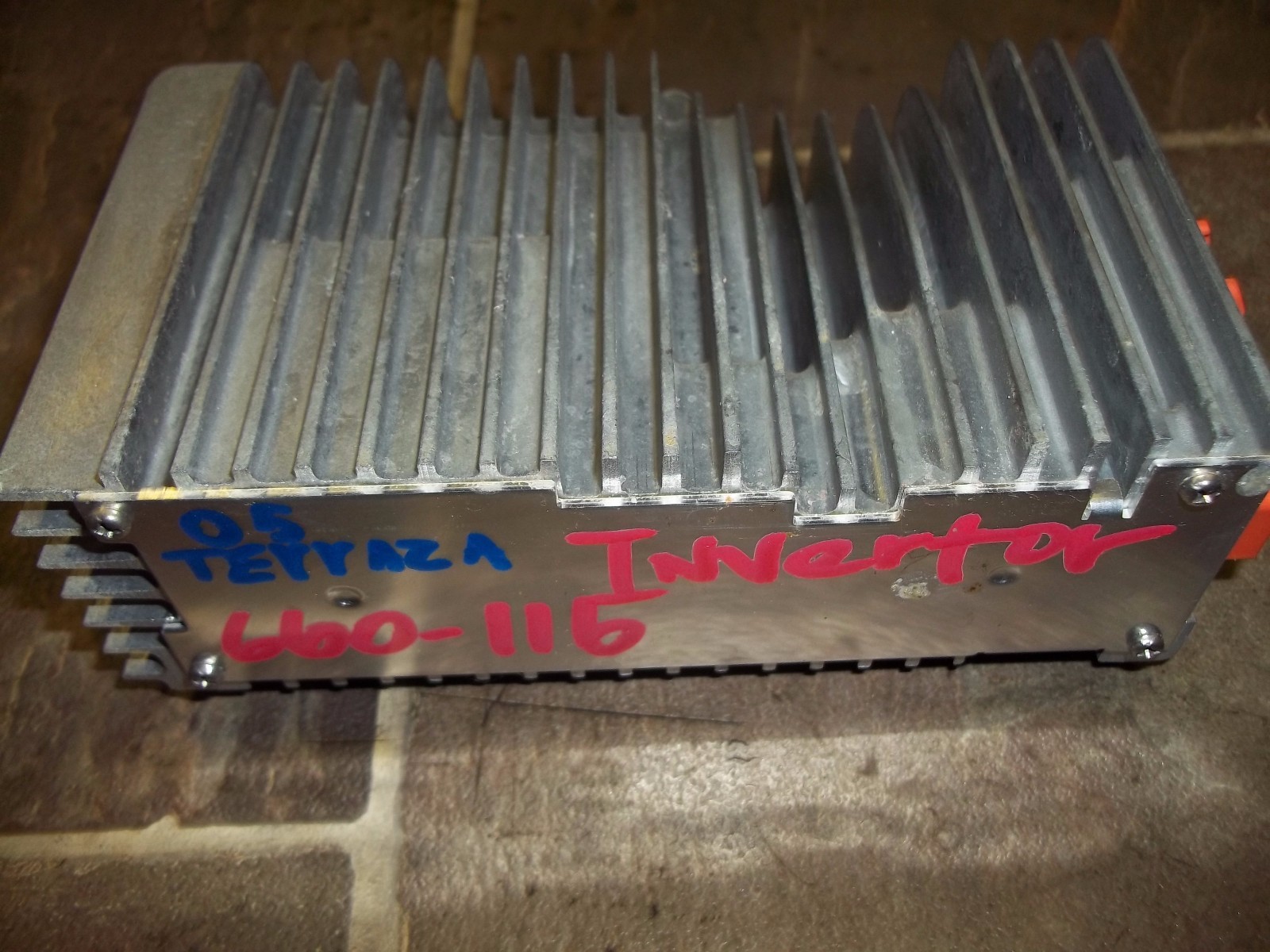 AC DC POWER INVERTER UPLANDER ACADIA TAHOE SILVERADO TRAVERSE ESCALADE ...