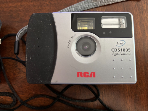 Cameras, Meikai Quick Shot, Max HC 2000 Focus Free, Sakar FF-9 & RCA ...