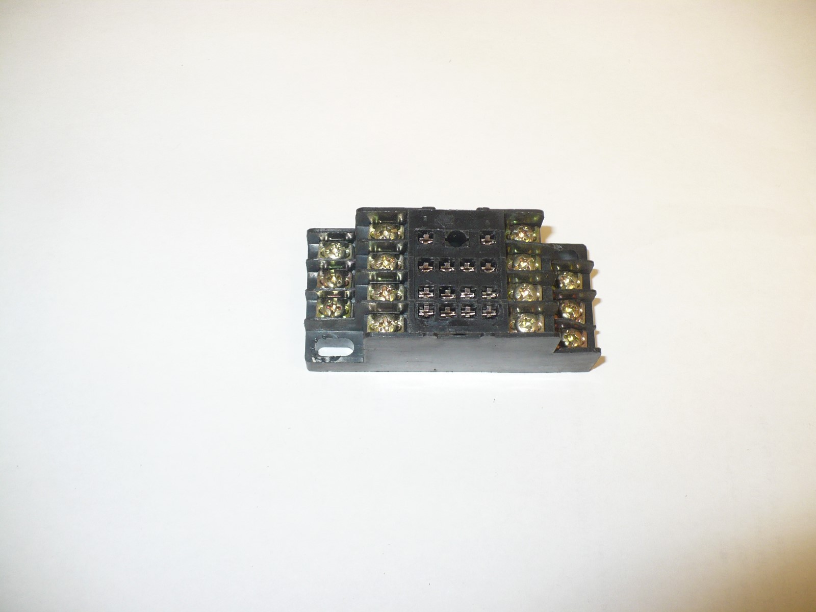 1 pc Matsushita AP38829 Relay Socket Base, 7A, 250V, New | eBay