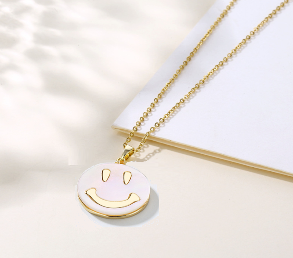 Titanium Gold Round Happy Smile Face Shell Pendant Chain Necklace | eBay