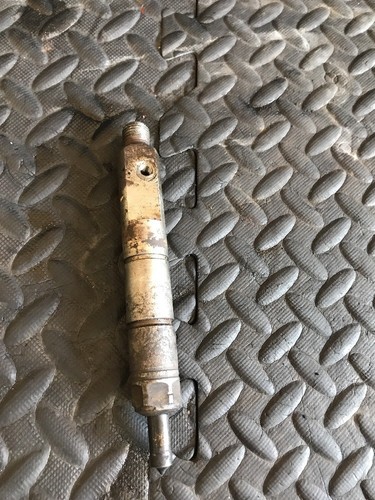 IVECO Euro Cargo 75e15 6 Cylinder 1996-01 Year Fuel Injector 260 Bar ...