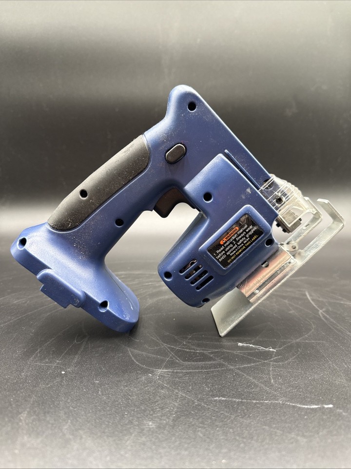 Drill Master #90374 18V Tools Flashlight Sander Saw Drill No Batteries ...