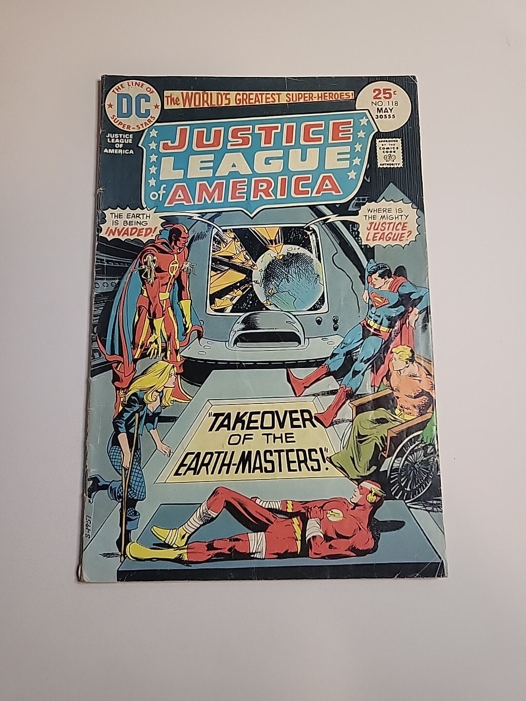 JUSTICE LEAGUE OF AMERICA #118: "Takeover Of The Earth-Masters!" DC ...
