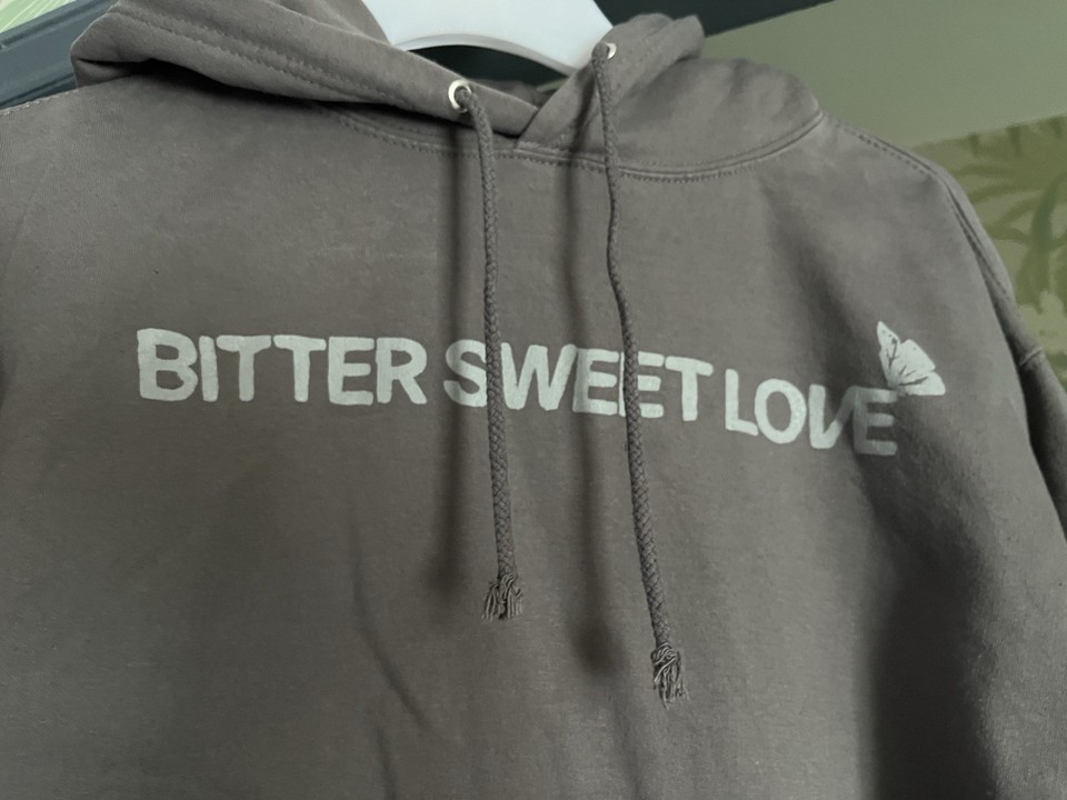 James Arthur, Bitter Sweet Love Official Tour Hoodie, Medium, Grey ...