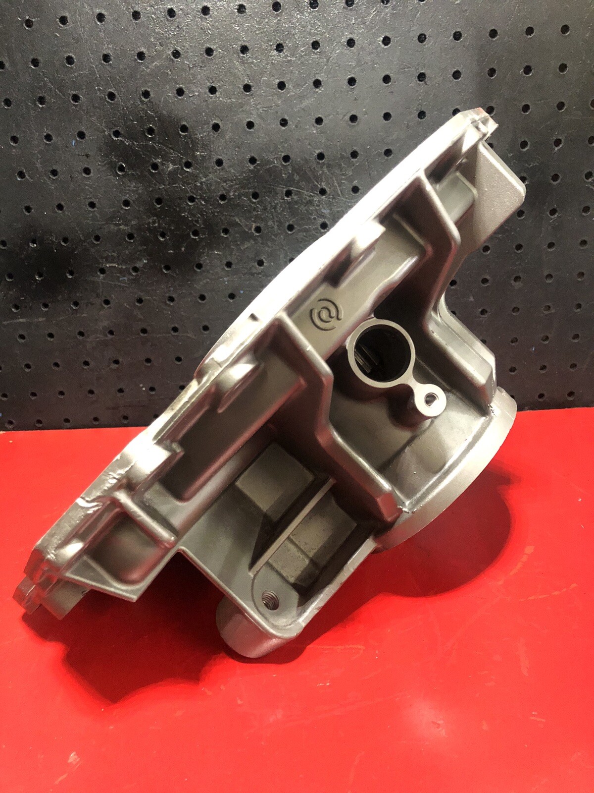 2001-2017 GM Sierra 2500 Allison Transmission Housing Cover 29536309 ...