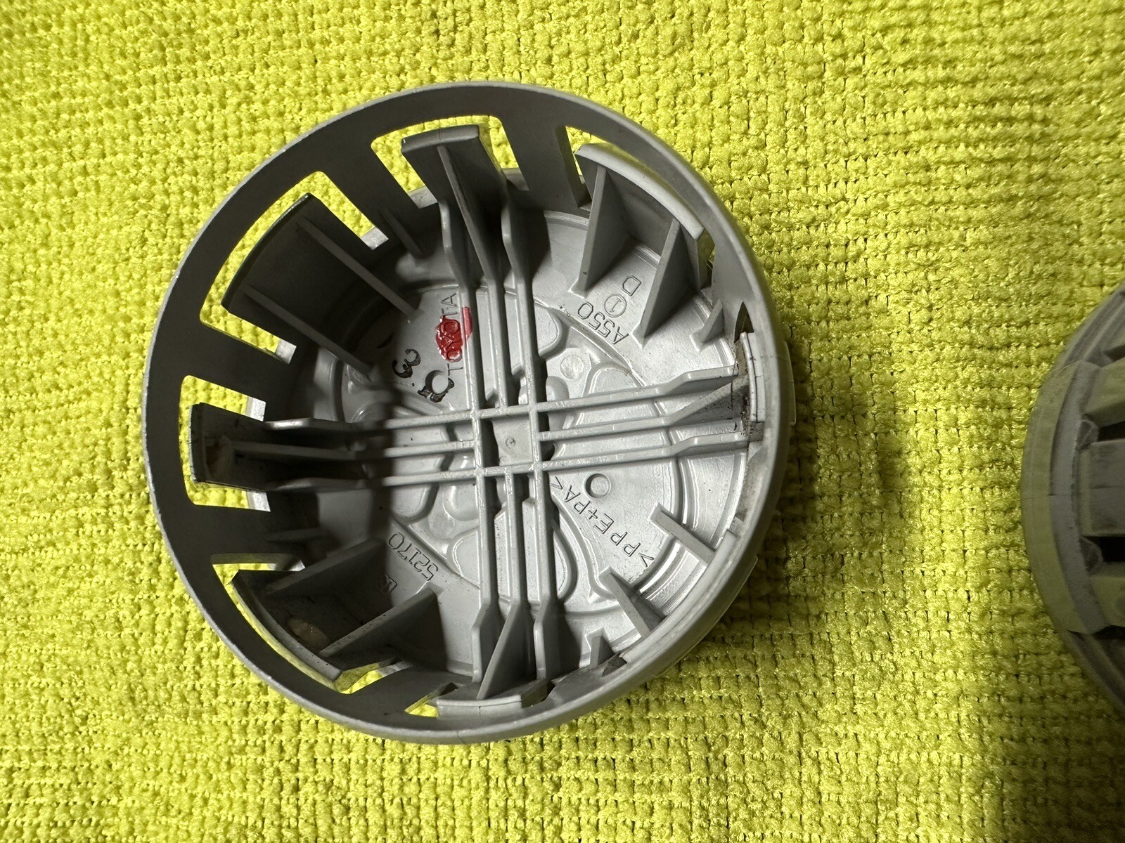 Alloy Wheel Center Cap Toyota Corolla Prius Black OEM 4260352170 Set | eBay