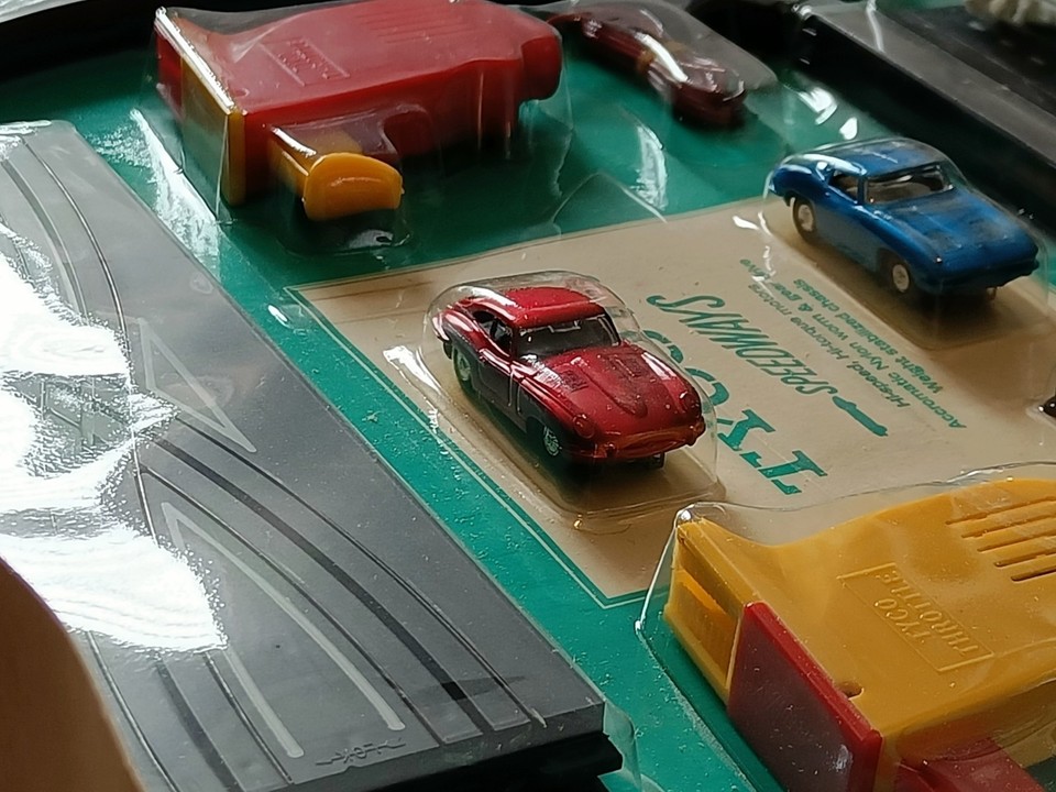 TYCO Speedways HO scale vintage slot car set -UNUSED in BLISTER -Made ...