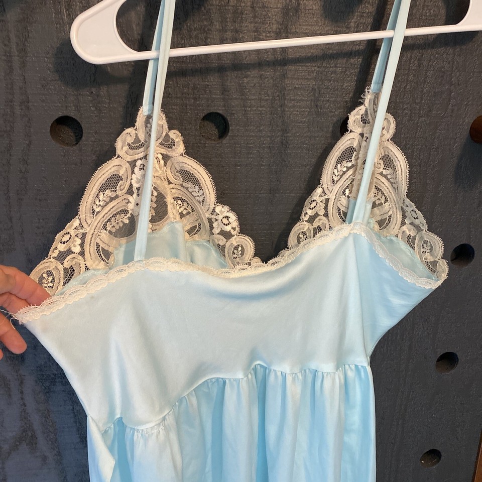 Eve Stillman Vintage negligee collection 80s Nightgown Pale Blue Beige ...
