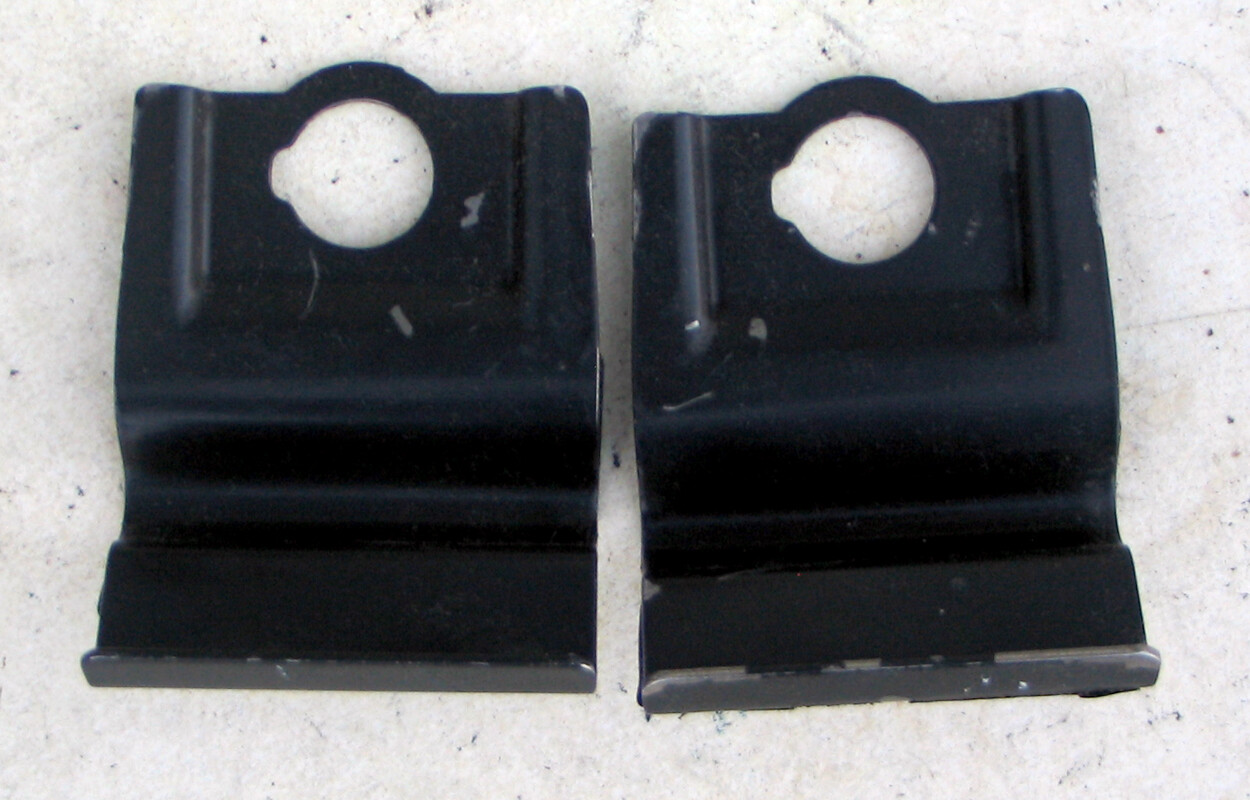 YAKIMA Q Clips Q2 Tower Roof Rack Clips Set of Two -- 1 pair | eBay