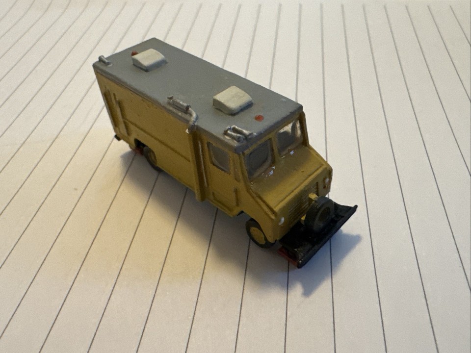 CMW & Wiking N Scale Model Vehicles LOT OF 16 Cars, Trucks, Service ...