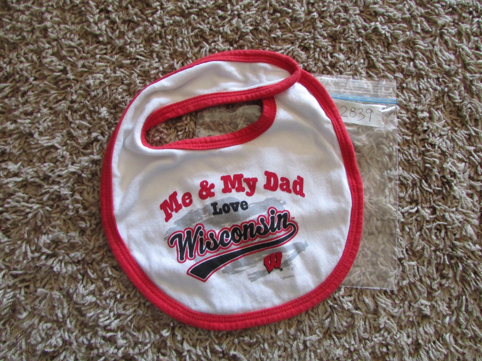 Wisconsin Badgers Graphic Print me and dad Cloth Bib Infant Toddler | eBay