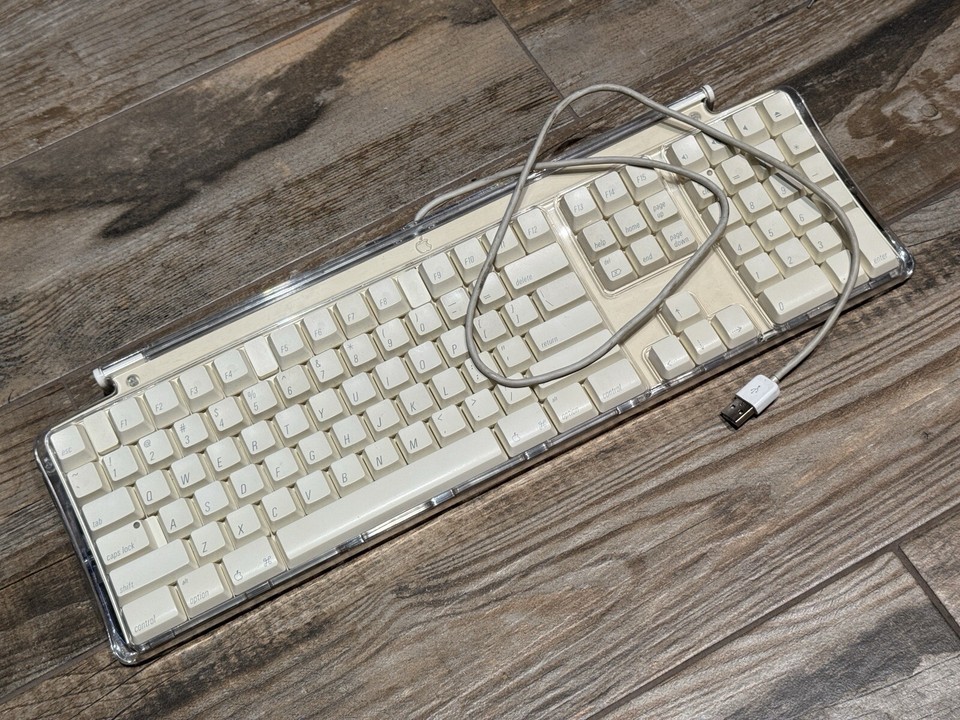 Apple Pro Keyboard M7803 White USB Port - Tested Working | eBay