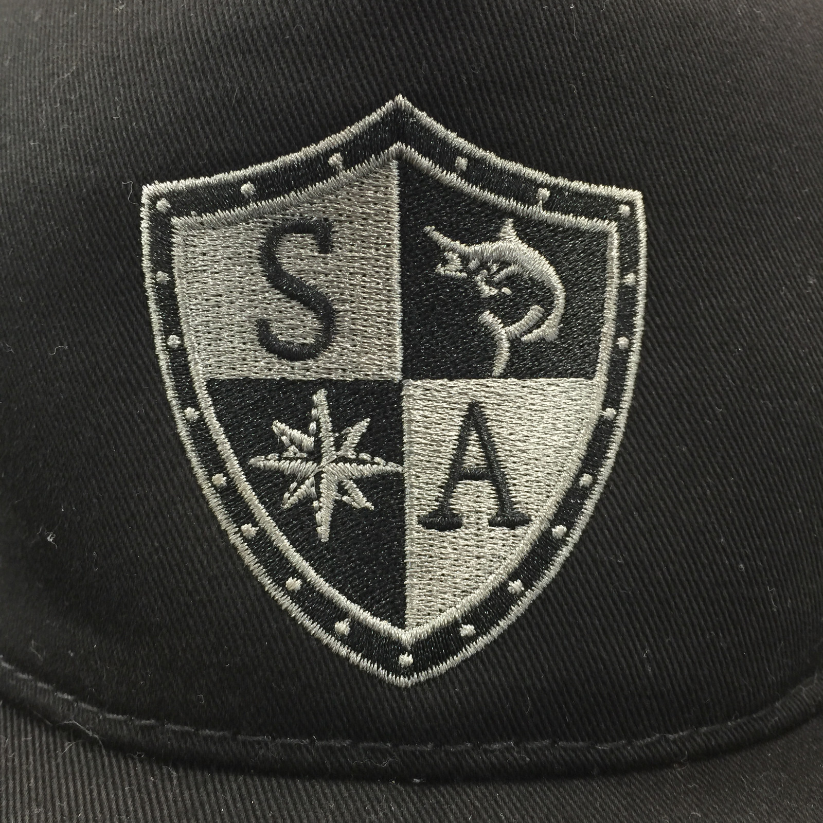 Salt Armour Logo Snapback Hat Black Embroidered Cotto… - Gem