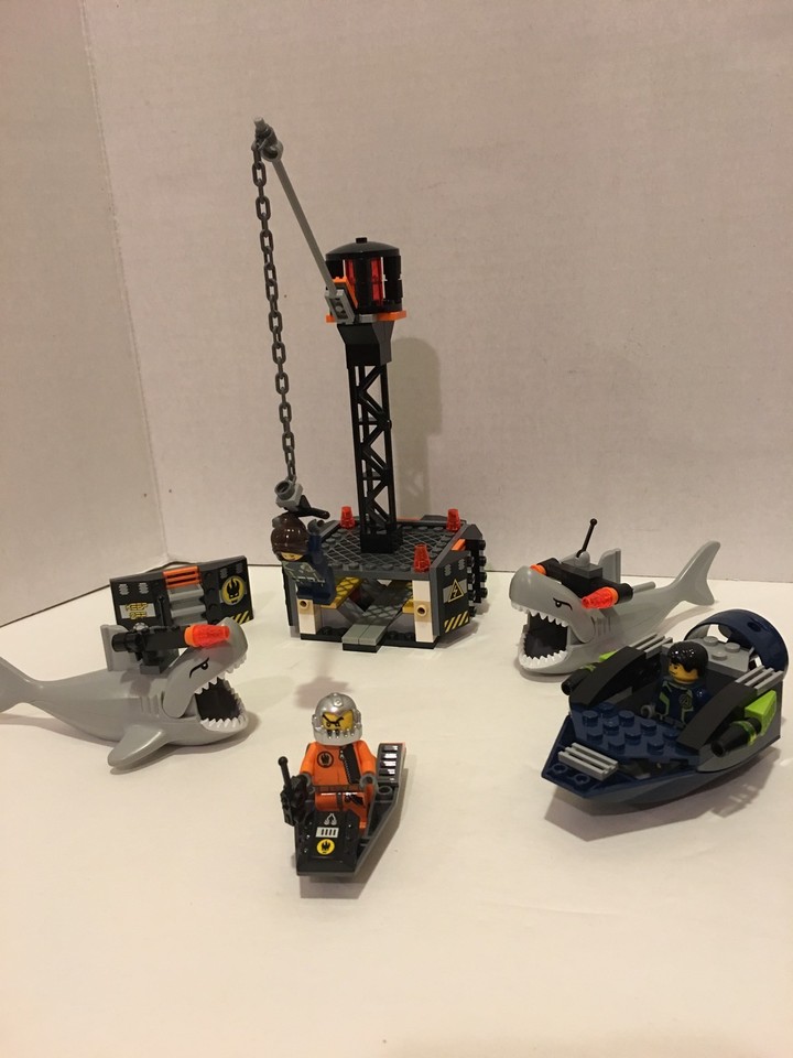 Lego 8633 Agents Mission 4 Speedboat Rescue 100% Complete 340 Pieces w ...