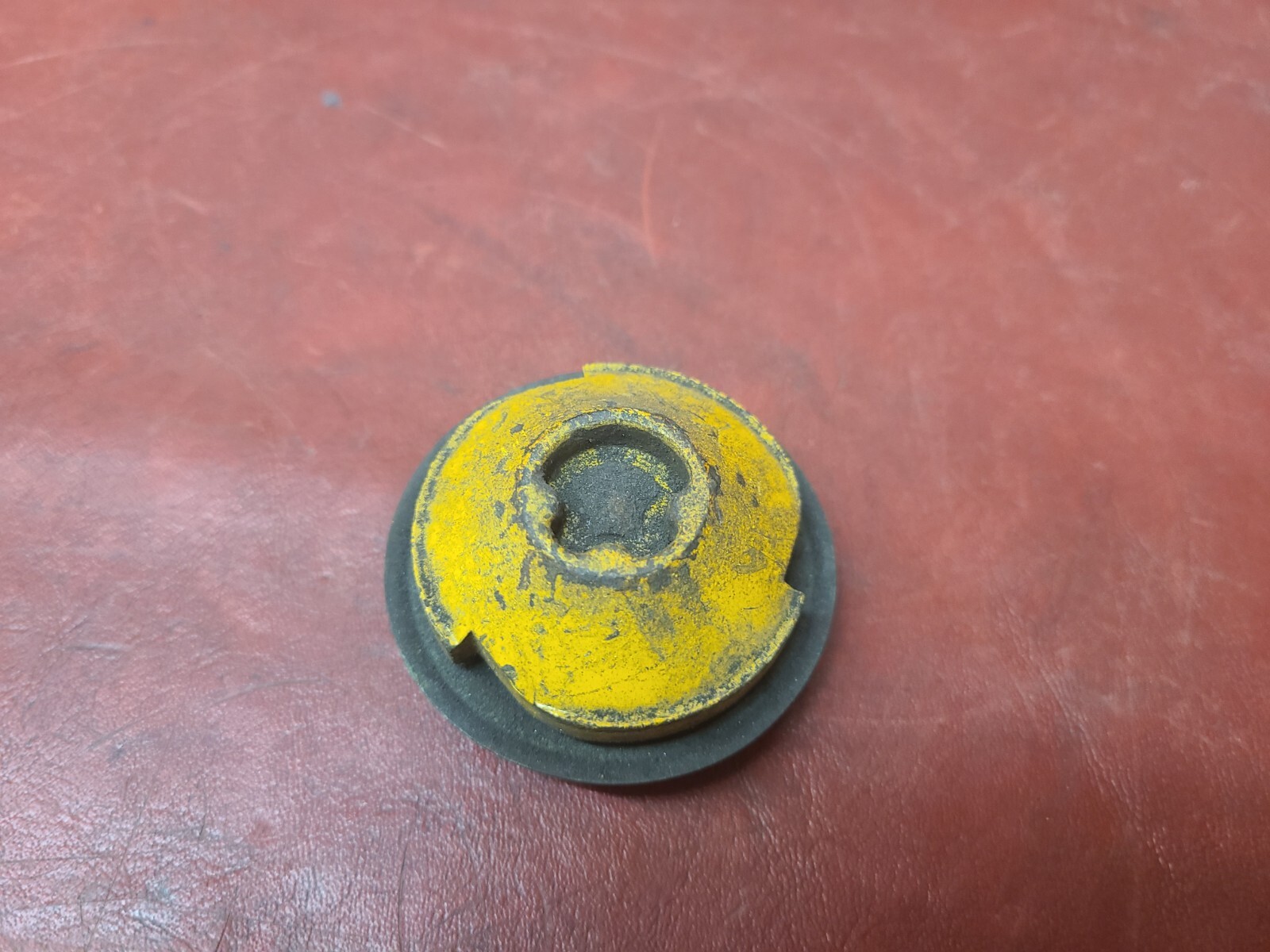 1980 90s GM Buick Cadillac Oldsmobile Wire Hubcap Locking Nut Lug Y ...