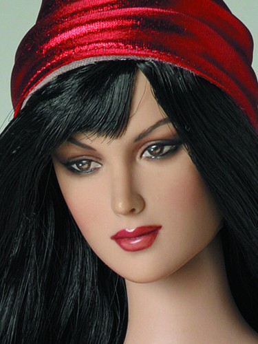 ELEKTRA Tonner 16 inch dressed doll Marvel Universe LE: 300 NRFB RARE ...
