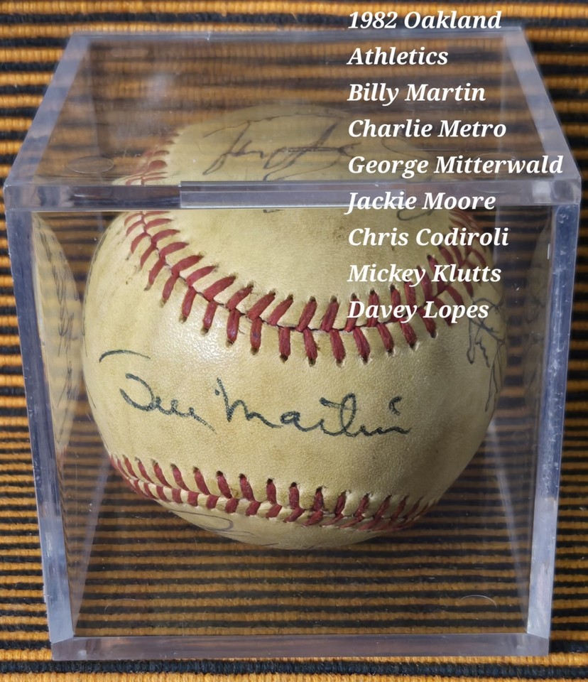 1982 Oakland Athletics Billy Martin Signed Lee MacPhail Baseball 7 ...