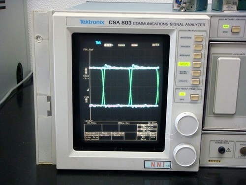 Tektronix CSA803 Digital Oscilloscope Main Frame | eBay