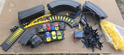 Tyco Slot Car Track, 2 Controllers, 2 Power Packs 8 Cars & 53 Pcs Track ...