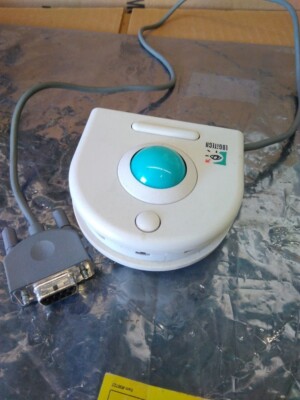 Logitech Trackman Portable Serial Mouse T-CC3 FOR PARTS ONLY | eBay