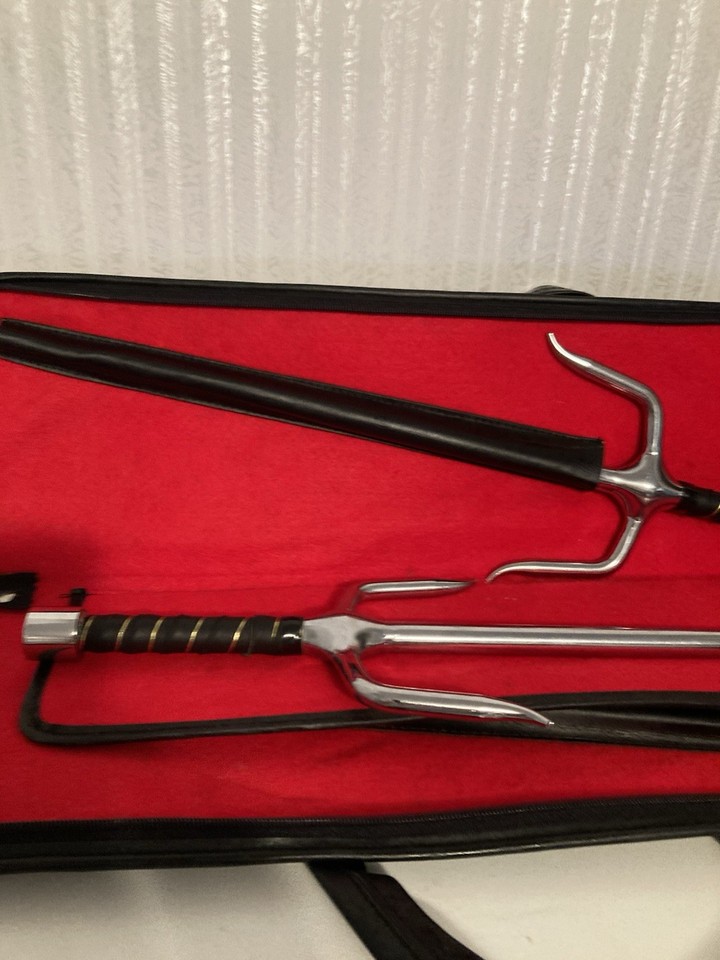 Metal Sai Martial Arts Weapon, Chrome (Pair) - With Briefcase | eBay