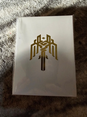 Dragon Age Varric Portrait Bianca Crossbow Necklace x3 Figure PIN Set ...