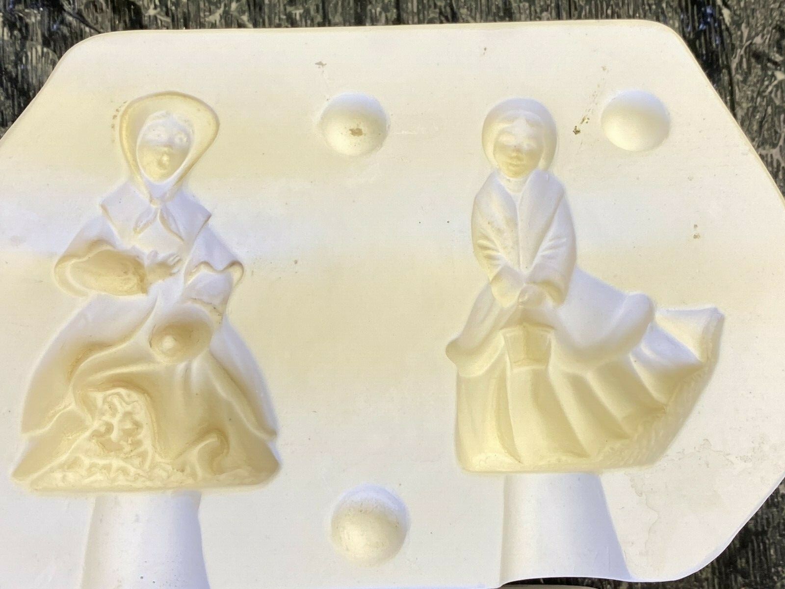 VINTAGE BYRON CERAMIC MOLD #1255 HOLIDAY CHEER | eBay