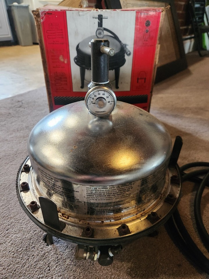 2222 brake bleeder tank K-D KD, Mityvac MVA811 Universal Pressure Bleed ...