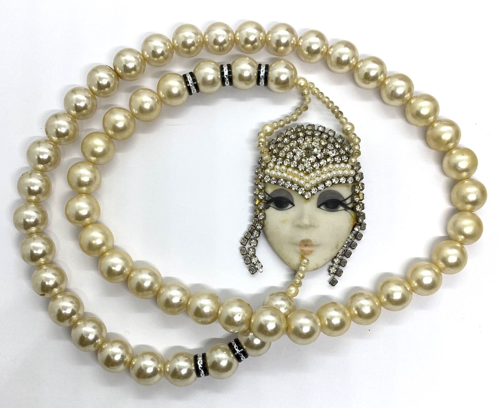 Vintage Gabriella Art Deco Ceramic Rhinestone Pearl N… - Gem
