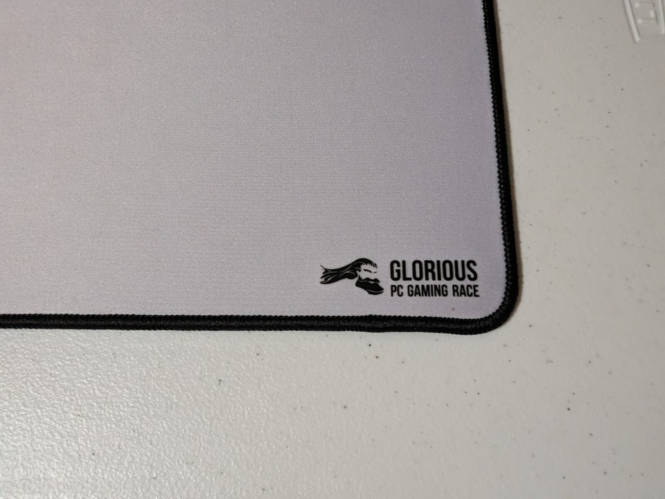 Glorious Large Extended White Gaming Mouse Pad/Mat - Stitched Edges ...