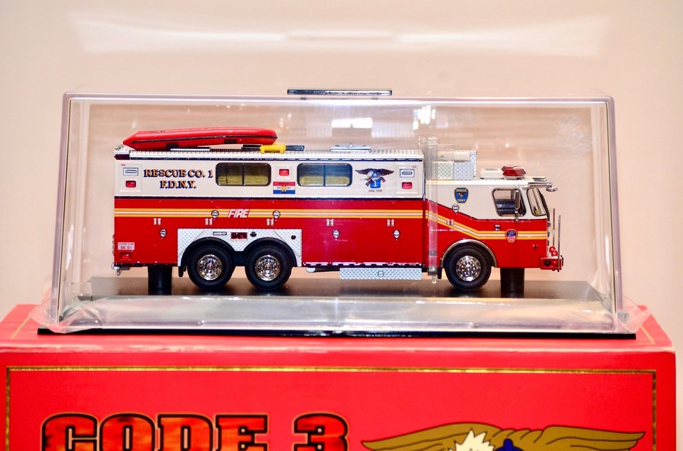 Code 3 FDNY Heavy Rescue 1 | eBay