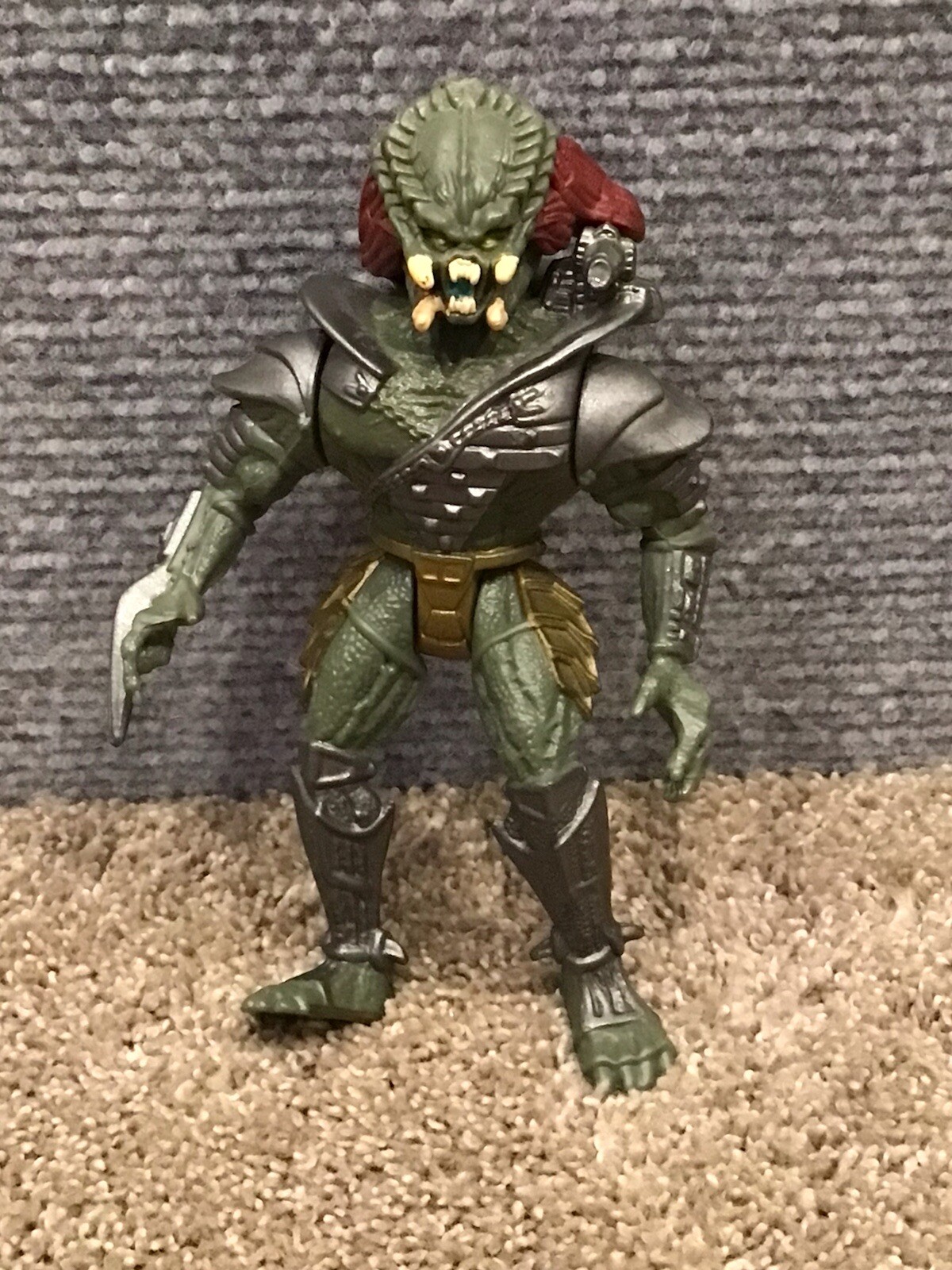 Kenner The Ultimate Alien Hunter - Scavage Predator - Action Figure ...