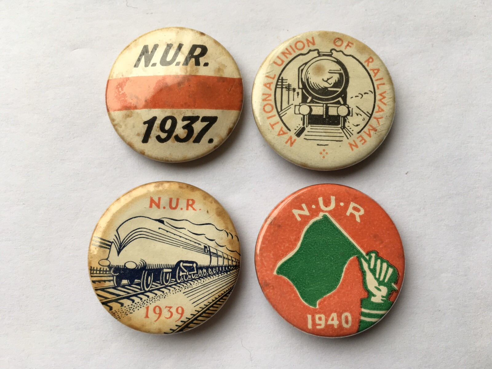 X4 C1930s-40s VINTAGE NATIONAL UNION OR RAILWAYMEN (N.U.R.)TIN PIN ...