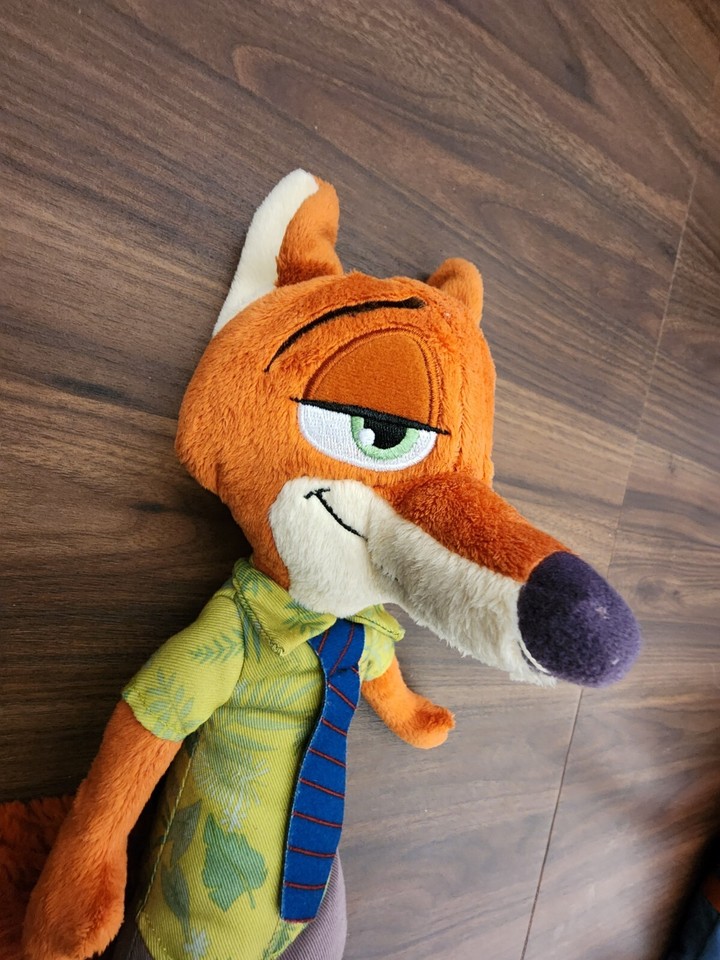 Disney ZOOTOPIA Talking Plush NICK WILDE 13" Stuffed Animal Fox Pal ...