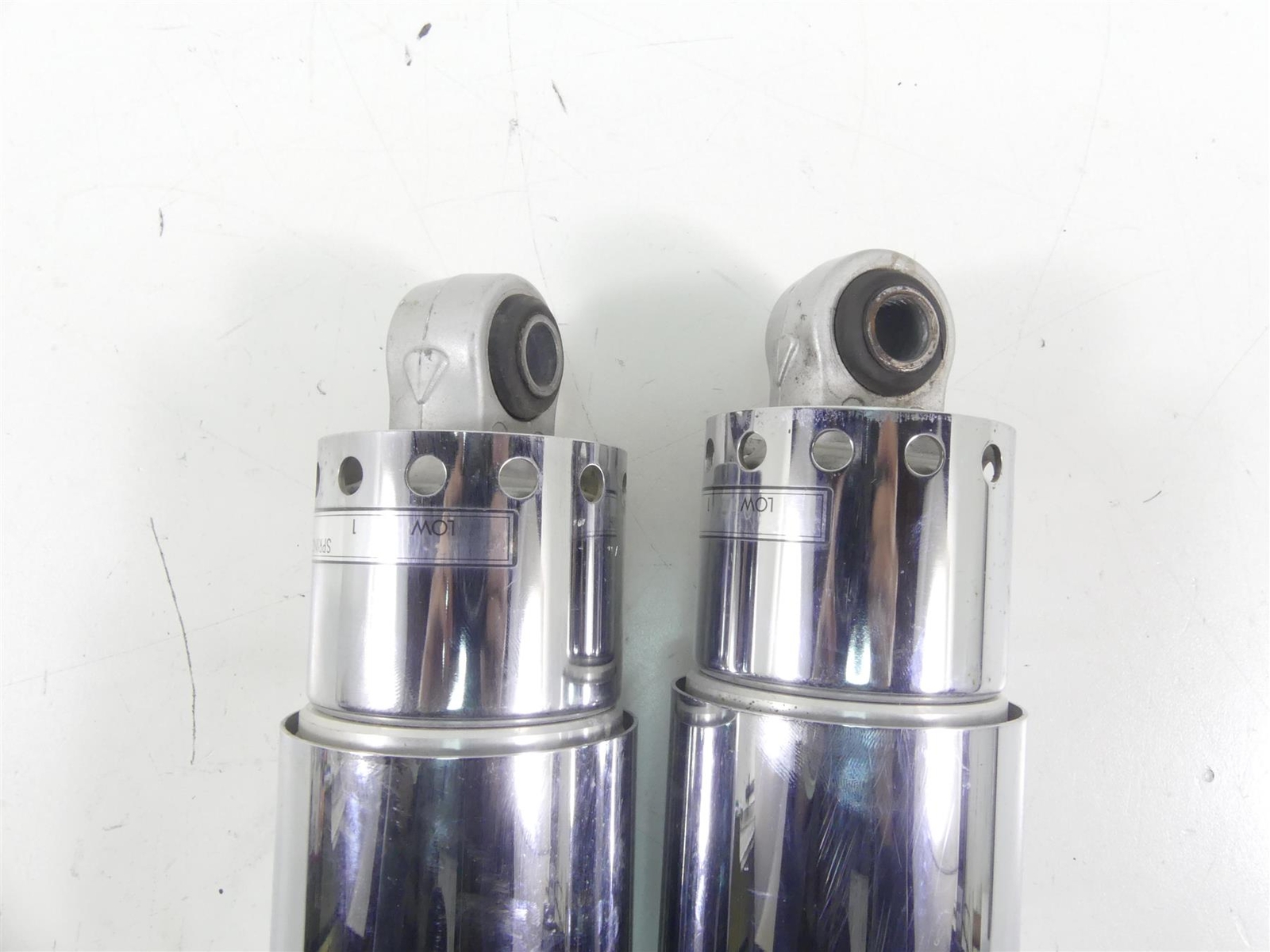 2015 Harley FLD Dyna Switchback Rear 12" Damper Shock Set 54678-12 | eBay